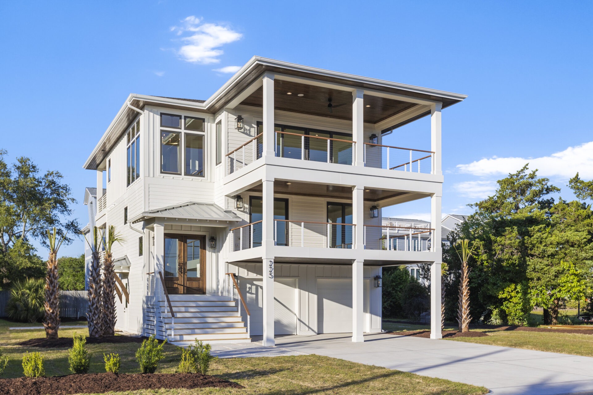 Choosing the Best Building Materials for a Beachfront Home